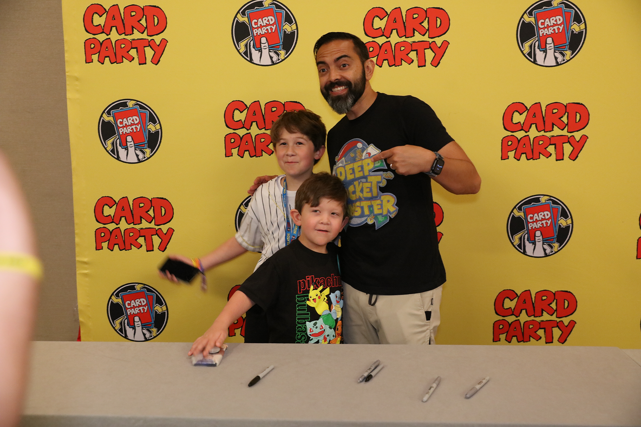 Contact – Deep Pocket Monster